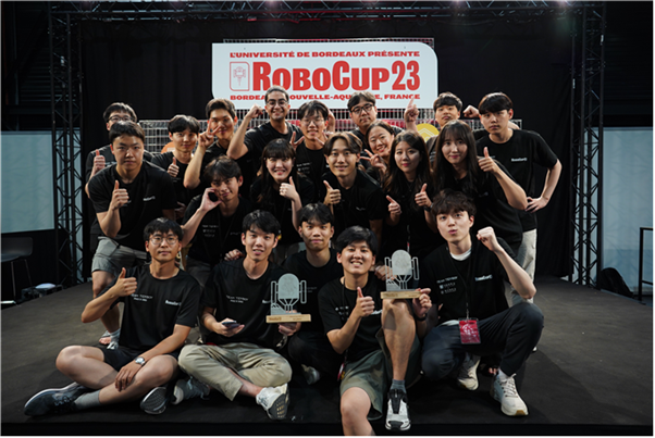 서울대·부산대 연합팀, 국제 인공지능 로봇대회 ‘로보컵 2023’ 2개 리그 우승 차지
